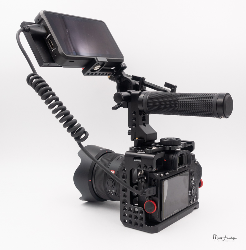 Sony Alpha Blog : atomos ninja v, smallrig 1903 evf mount with nato ...