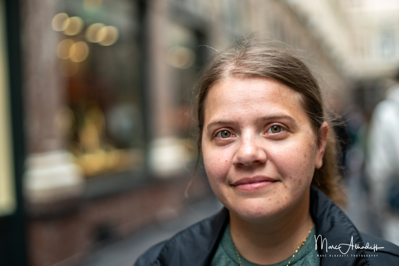 Sony Alpha Blog : Brightin Star 35mm F0.95, F0.95- ISO 100-1-640 s 122
